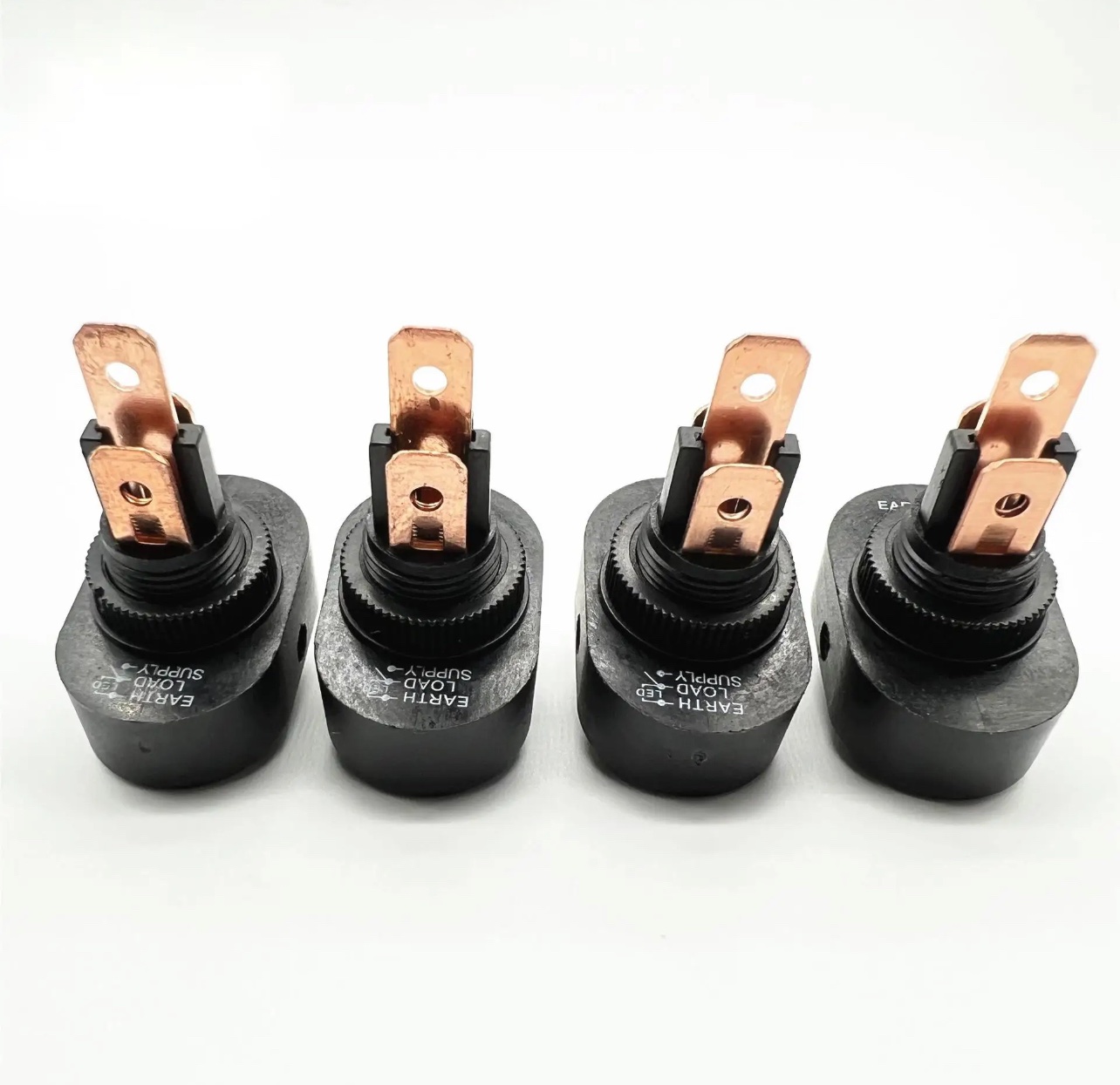 ΔΙΑΚΟΠΤΗΣ ΑΥΤΟΚΙΝΗΤΟΥ ΟΝ-ΟFF ME LED ΦΩΤΑΚΙ 12-24V - ΚΟΛΛΙΑΣ